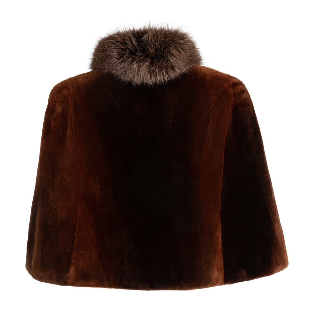 SARA Short sheared beaver cape – Wolfie Premium Outerwear